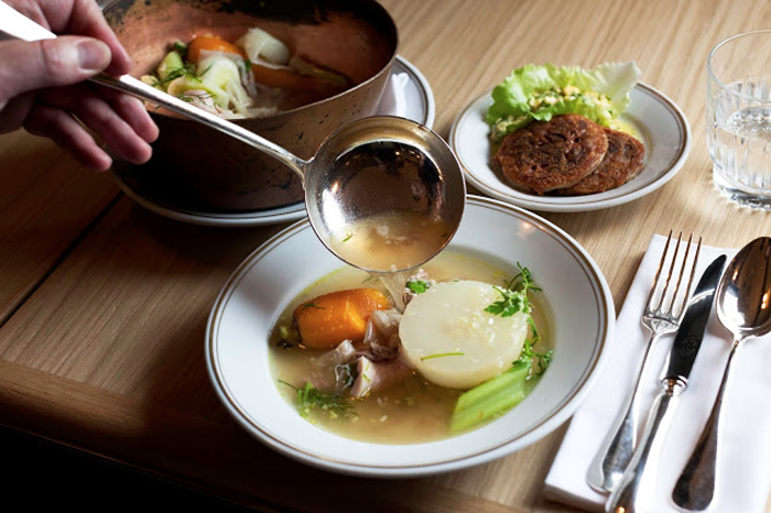 The return of the French bistro: La Bourse et la Vie | Lost In ...